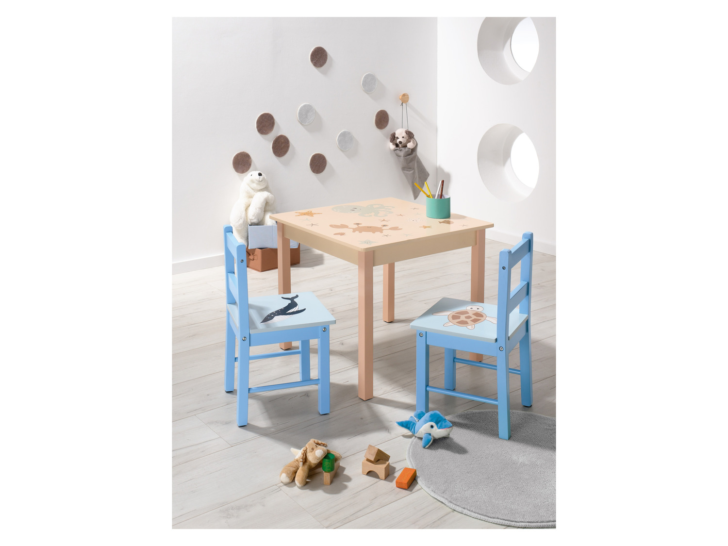 Table enfant avec 2 chaises LIVARNO home | Lidl.be