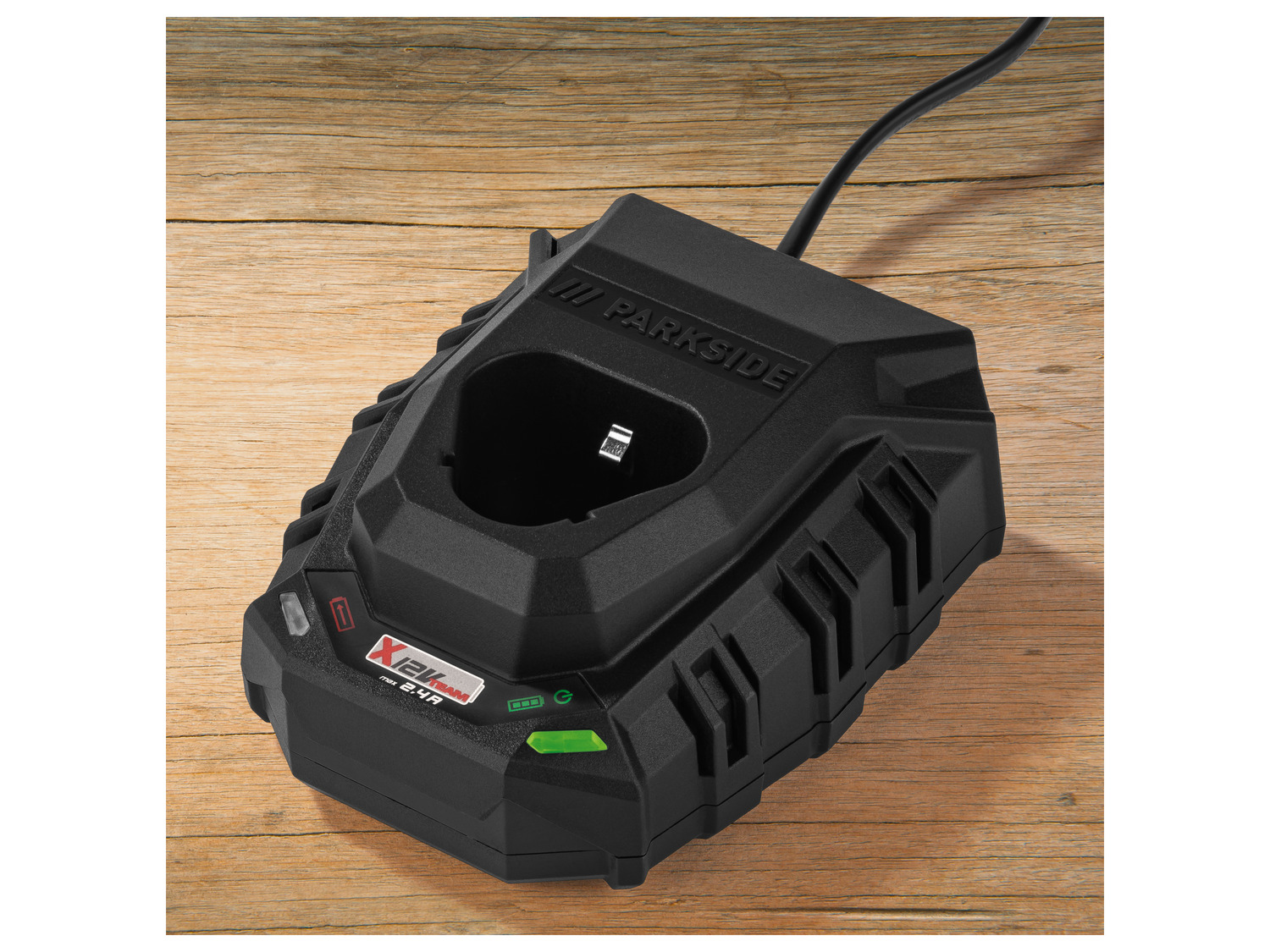 Chargeur 12 V, 2,4 A PARKSIDE® PLGK12 | Lidl.be