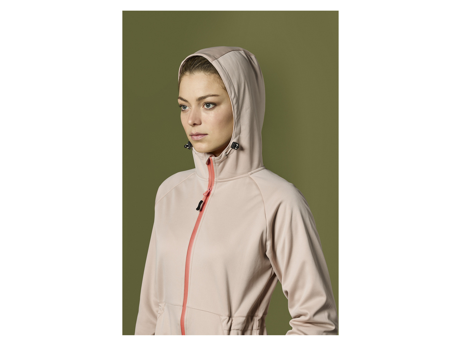 Manteau en softshell pour femme, dos plus long